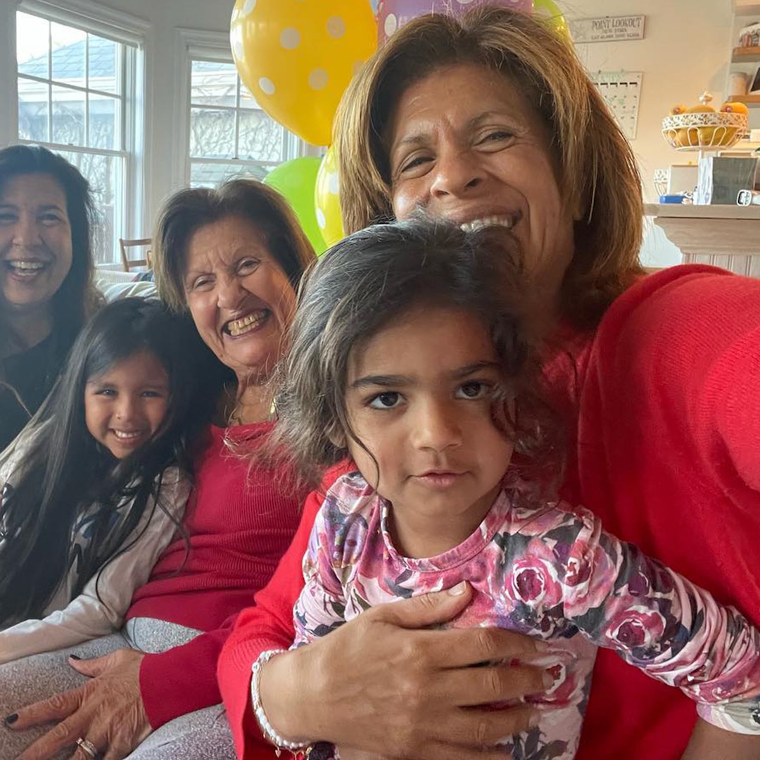 See Hoda Kotbs Sweet Mothers Day T From Her Daughters